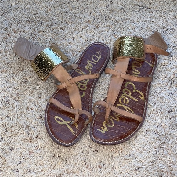 Shoes | Sam Edelman Gold Cuff Sandals | Poshmark